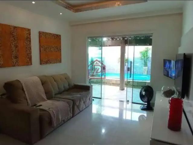 Casa / Sobrado para Venda em Macaé/RJ Parque Aeroporto 3 Quartos