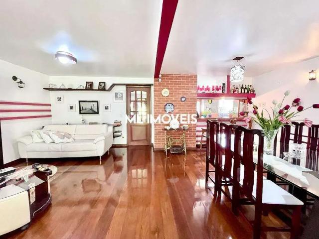 Casa / Sobrado para Venda em Macaé/RJ Praia do Pecado 4 Quartos