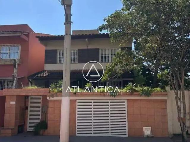 Casa / Sobrado para Venda em Macaé/RJ Praia do Pecado 4 Quartos