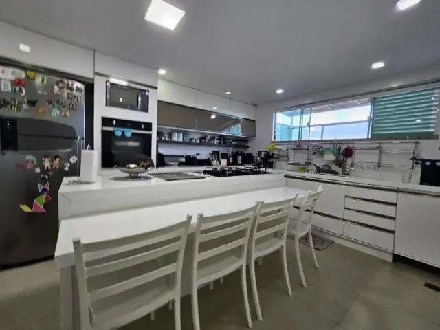 Casa / Sobrado para Venda em Macaé/RJ Praia do Pecado 3 Quartos