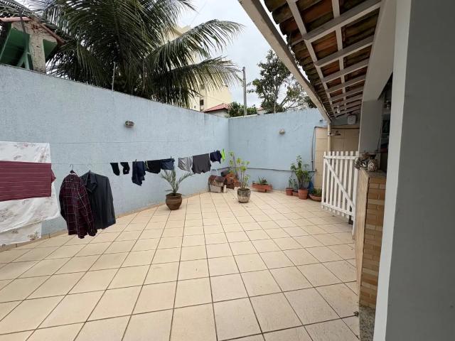 Casa / Sobrado para Venda em Macaé/RJ Riviera Fluminense 4 Quartos