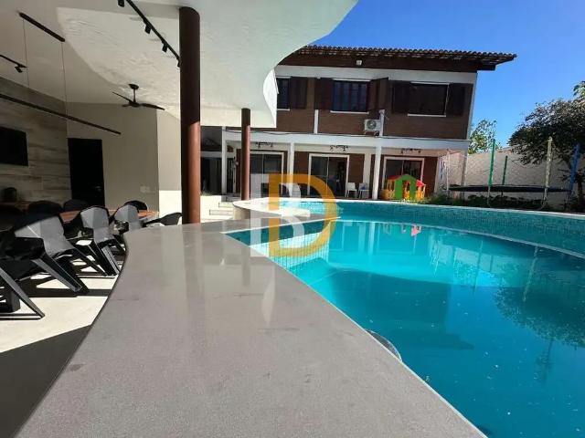 Casa / Sobrado para Venda em Macaé/RJ Riviera Fluminense 4 Quartos