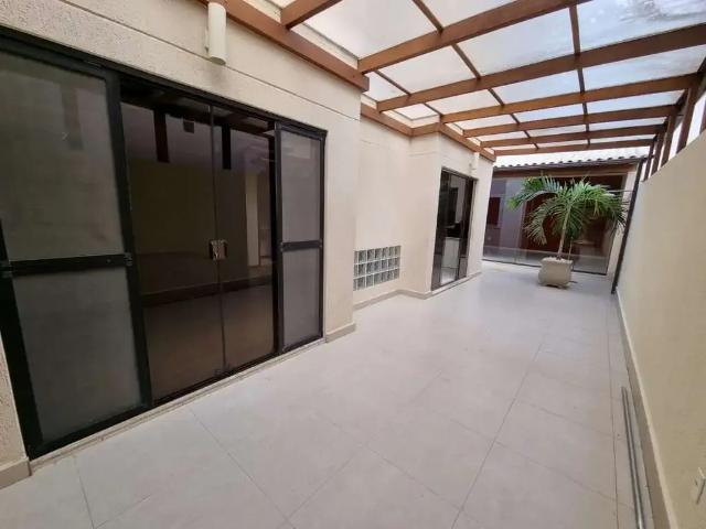Casa / Sobrado para Venda em Macaé/RJ Riviera Fluminense 3 Quartos