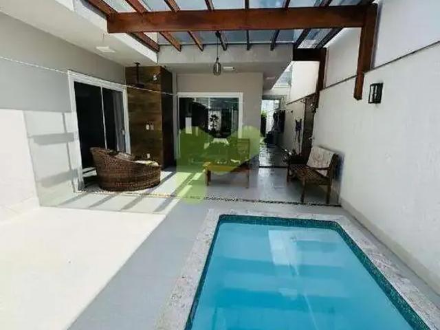 Casa / Sobrado para Venda em Macaé/RJ Vale dos Cristais 3 Quartos