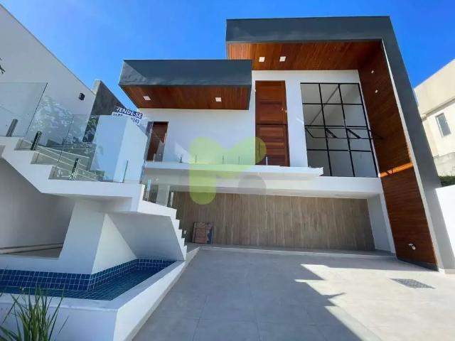 Casa / Sobrado para Venda em Macaé/RJ Vale dos Cristais 3 Quartos