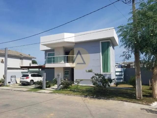 Casa / Sobrado para Venda em Macaé/RJ Vale dos Cristais 3 Quartos