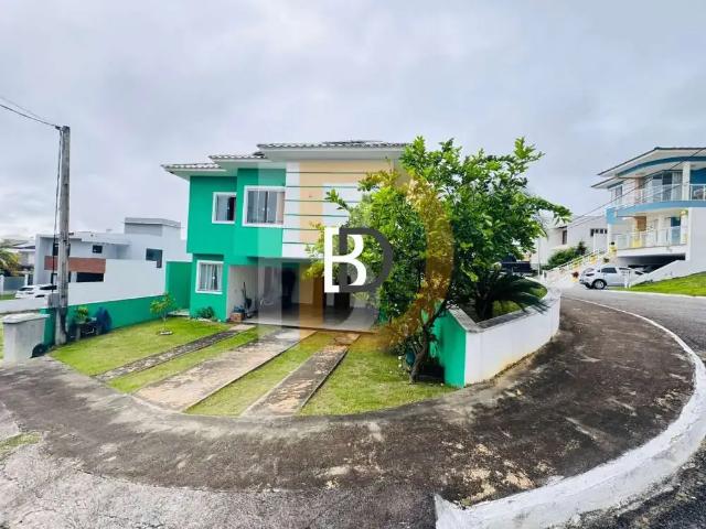 Casa / Sobrado para Venda em Macaé/RJ Vale dos Cristais 3 Quartos