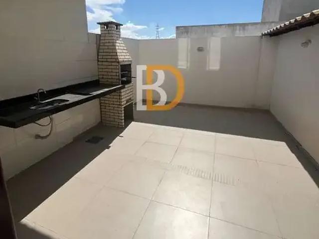 Casa / Sobrado para Venda em Macaé/RJ Vale das Palmeiras 3 Quartos