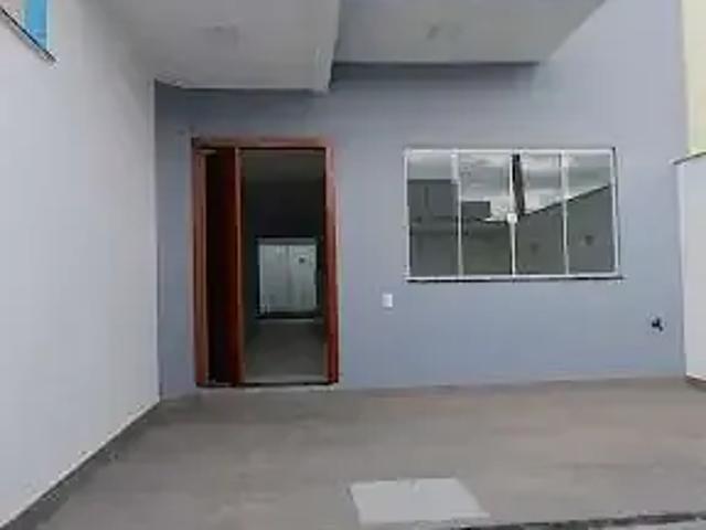 Casa / Sobrado para Venda em Macaé/RJ Vale das Palmeiras 3 Quartos