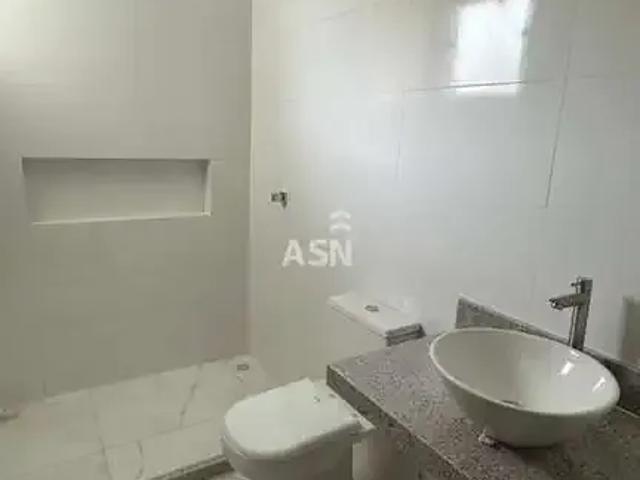 Casa / Sobrado para Venda em Macaé/RJ Vale das Palmeiras 3 Quartos