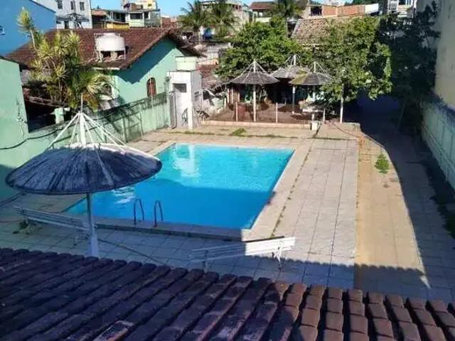 Casa / Sobrado para Venda em Macaé/RJ Visconde de Araújo 3 Quartos
