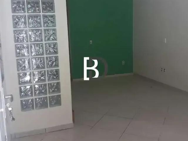 Casa / Sobrado para Venda em Macaé/RJ Visconde de Araújo 3 Quartos