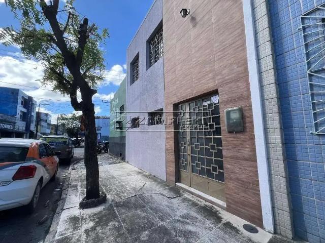 Casa / Sobrado para Venda em Maceió/AL Centro 6 Quartos