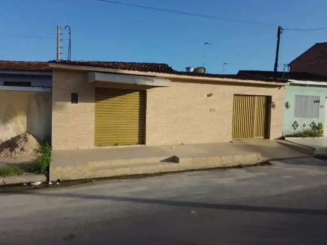 Casa / Sobrado para Venda em Maceió/AL Cidade Universitária 2 Quartos