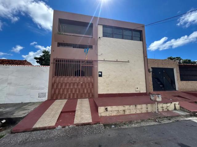 Casa / Sobrado para Venda em Maceió/AL Feitosa 3 Quartos
