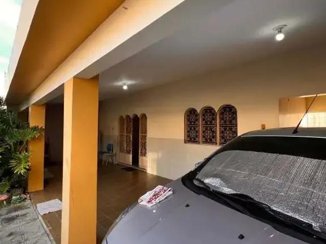 Casa / Sobrado para Venda em Maceió/AL Poço 4 Quartos