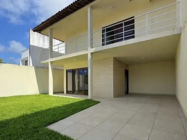 Casa / Sobrado para Venda em Maceió/AL São Jorge 4 Quartos