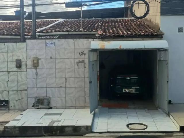 Casa / Sobrado para Venda em Maceió/AL Santa Lúcia 2 Quartos
