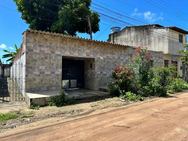 Casa / Sobrado para Venda em Maceió/AL Santa Lúcia 3 Quartos