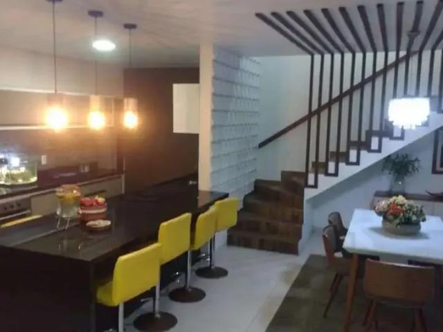 Casa / Sobrado para Venda em Maceió/AL Serraria 4 Quartos