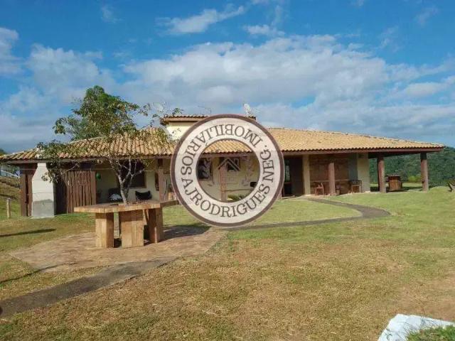 Casa / Sobrado para Venda em Mairinque/SP Zona Rural 2 Quartos