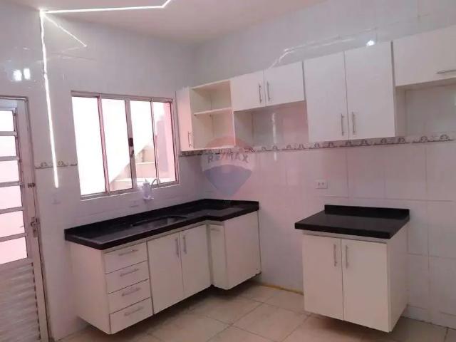 Casa / Sobrado para Venda em Mairinque/SP Centro 2 Quartos