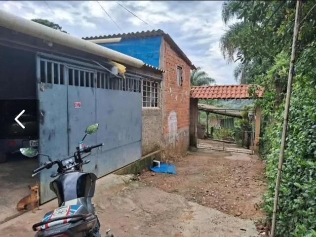 Casa / Sobrado para Venda em Mairinque/SP Dona Catarina 4 Quartos