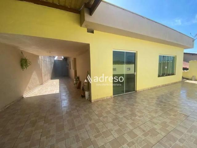 Casa / Sobrado para Venda em Mairinque/SP Jardim Granada 3 Quartos