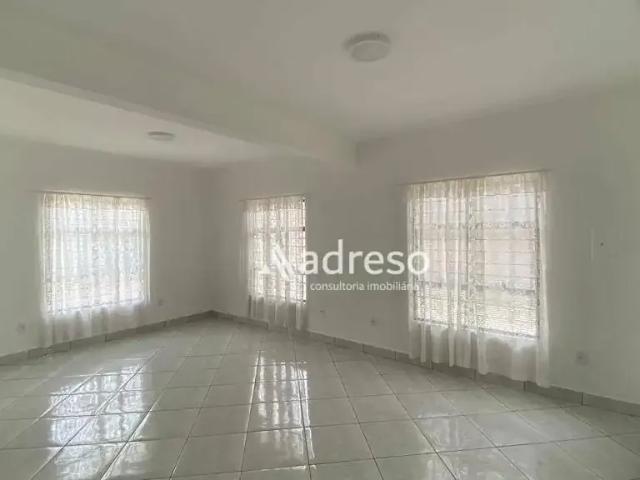 Casa / Sobrado para Venda em Mairinque/SP Nova Mairinque 4 Quartos