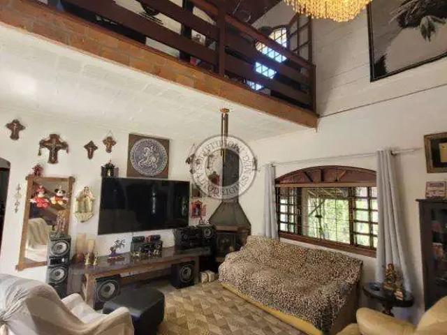 Casa / Sobrado para Venda em Mairinque/SP Pouso Alegre 4 Quartos