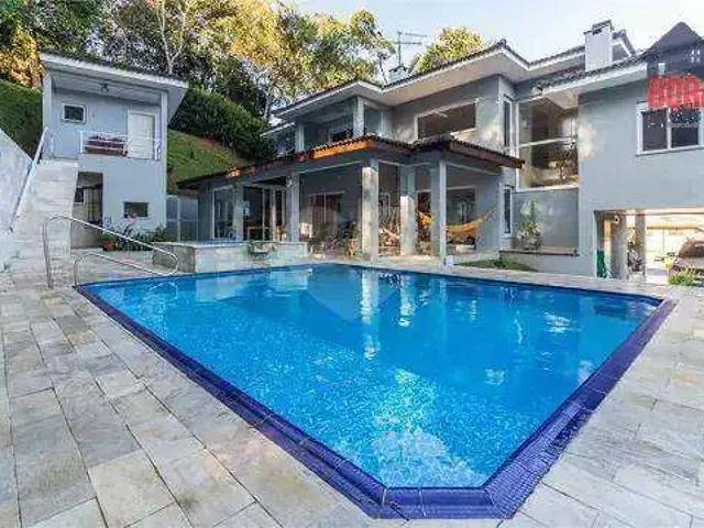 Casa / Sobrado para Venda em Mairiporã/SP Alpes da Cantareira 3 Quartos