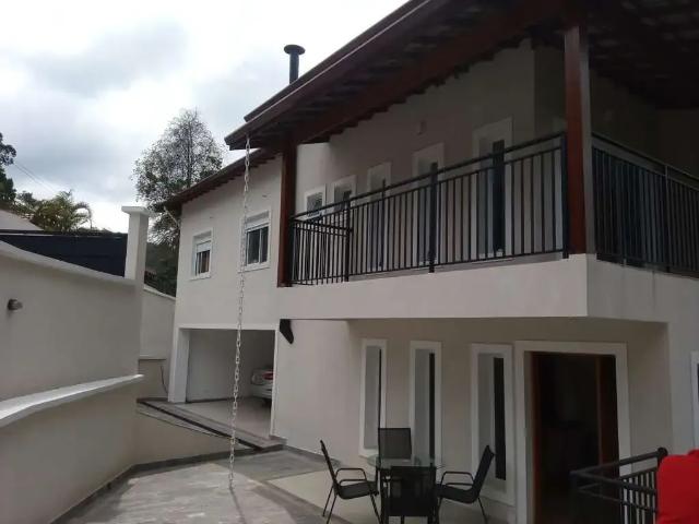 Casa / Sobrado para Venda em Mairiporã/SP Alpes da Cantareira 4 Quartos