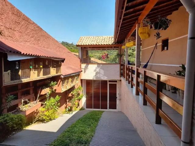 Casa / Sobrado para Venda em Mairiporã/SP Barreiro 6 Quartos