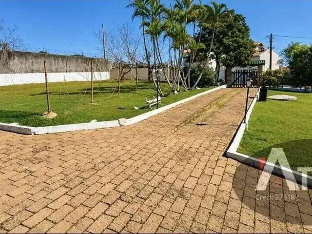 Casa / Sobrado para Venda em Mairiporã/SP Canjica Terra Preta 3 Quartos