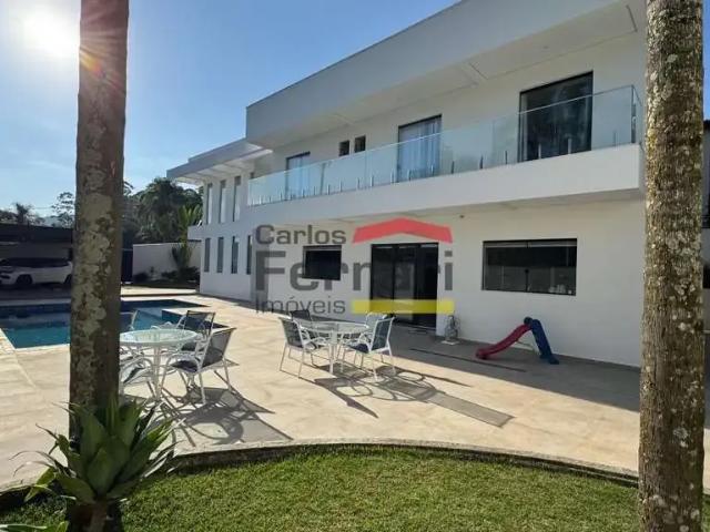 Casa / Sobrado para Venda em Mairiporã/SP Caraguatá 4 Quartos