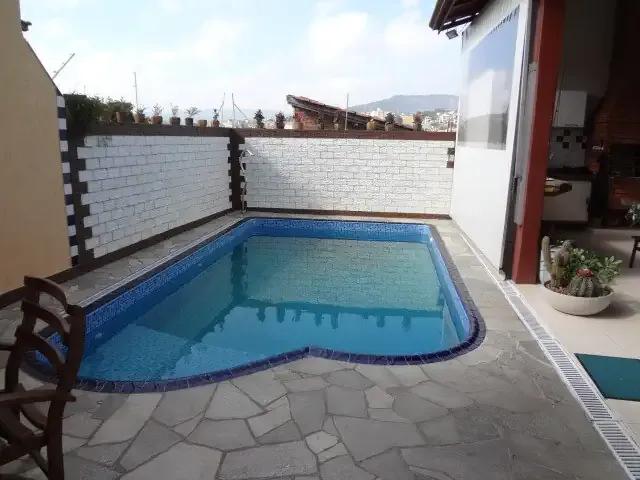 Casa / Sobrado para Venda em Mairiporã/SP Cidade Jardim 4 Quartos