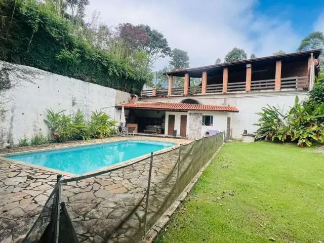 Casa / Sobrado para Venda em Mairiporã/SP Juqueri Mirim 3 Quartos