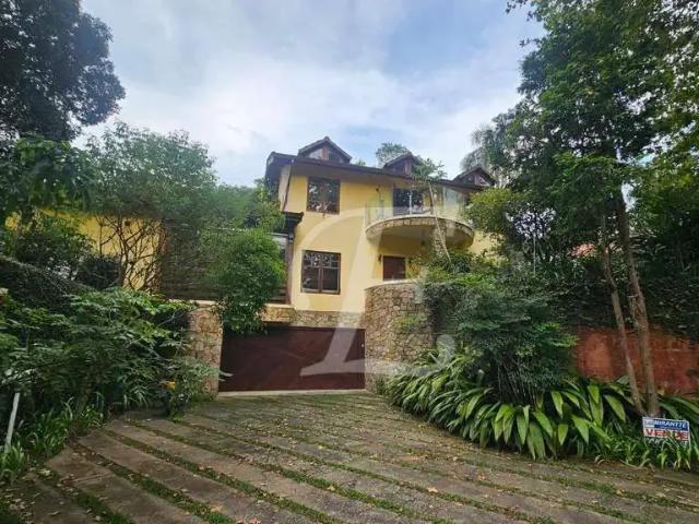 Casa / Sobrado para Venda em Mairiporã/SP Parque Petrópolis 4 Quartos