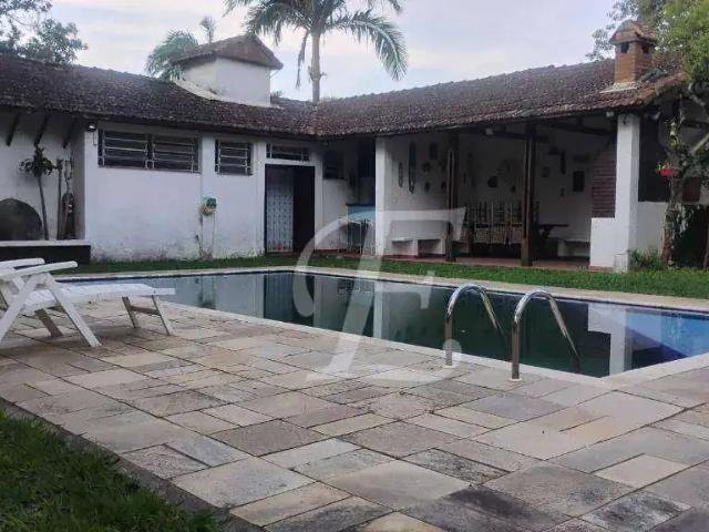 Casa / Sobrado para Venda em Mairiporã/SP Parque Petrópolis 5 Quartos