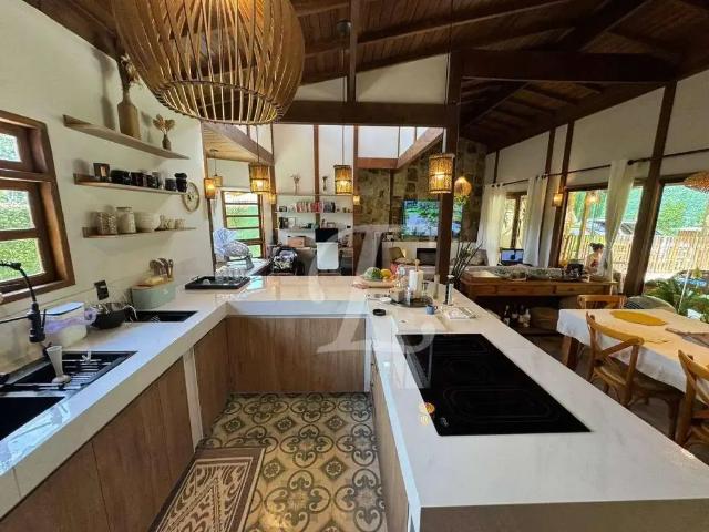 Casa / Sobrado para Venda em Mairiporã/SP Parque Petrópolis 3 Quartos