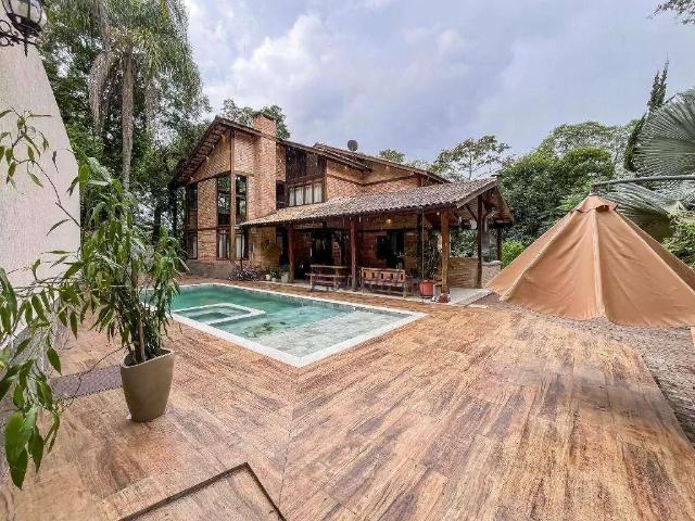 Casa / Sobrado para Venda em Mairiporã/SP Parque Petrópolis 3 Quartos