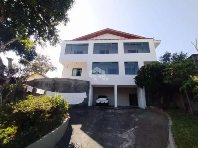 Casa / Sobrado para Venda em Mairiporã/SP Rio Abaixo 3 Quartos