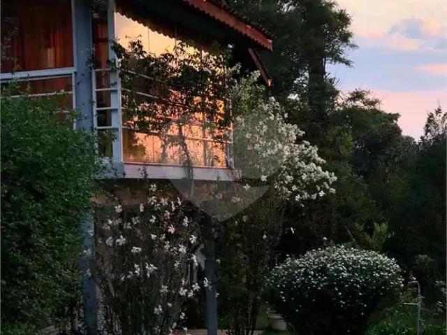 Casa / Sobrado para Venda em Mairiporã/SP Roseira 4 Quartos