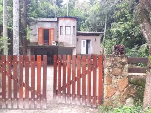 Casa / Sobrado para Venda em Mairiporã/SP Serra da Cantareira 3 Quartos
