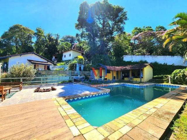 Casa / Sobrado para Venda em Mairiporã/SP Serra da Cantareira 5 Quartos