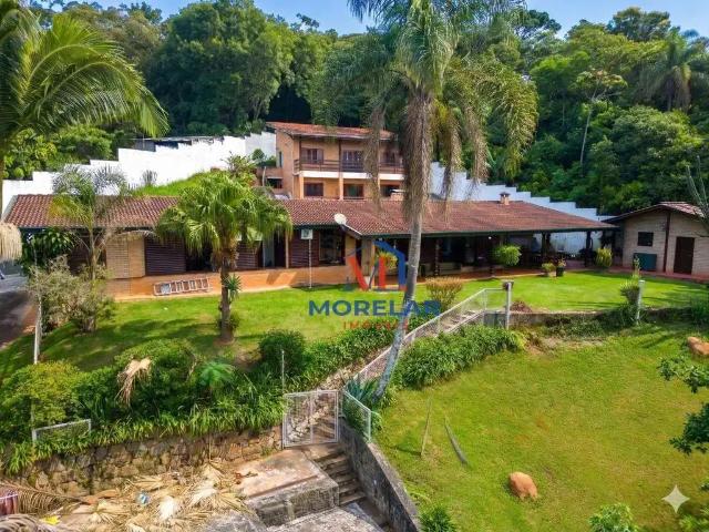 Casa / Sobrado para Venda em Mairiporã/SP Serra da Cantareira 6 Quartos