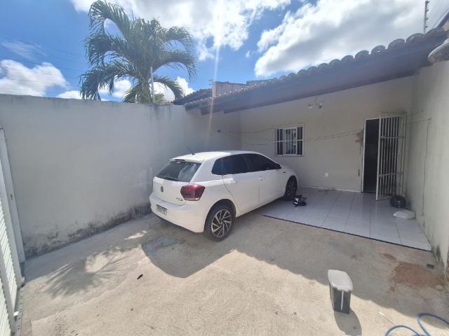 Casa / Sobrado para Venda em Maracanaú/CE Jaçanaú 2 Quartos