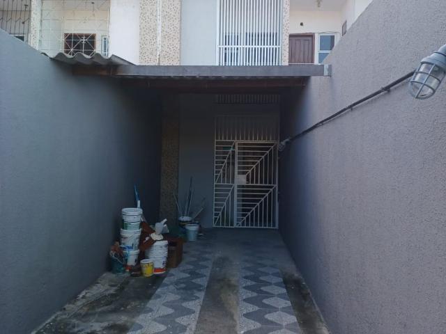 Casa / Sobrado para Venda em Maracanaú/CE Luzardo Viana 2 Quartos