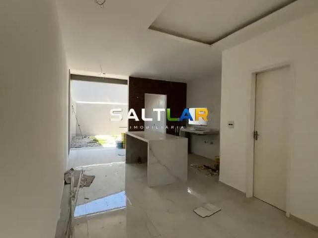 Casa / Sobrado para Venda em Maracanaú/CE Pajuçara 4 Quartos