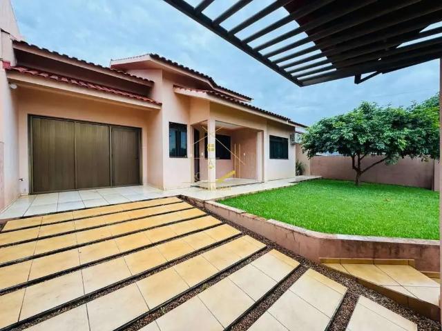 Casa / Sobrado para Venda em Marechal Cândido Rondon/PR Alvorada 3 Quartos